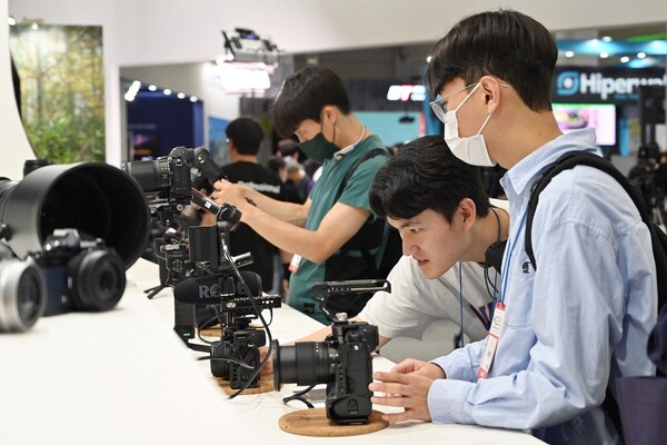 [포토] 니콘이미징코리아, KOBA 2023 참가.. Z 8 선보여